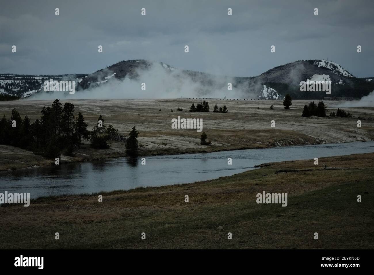 Red spouter yellowstone hi-res stock photography and images - Alamy