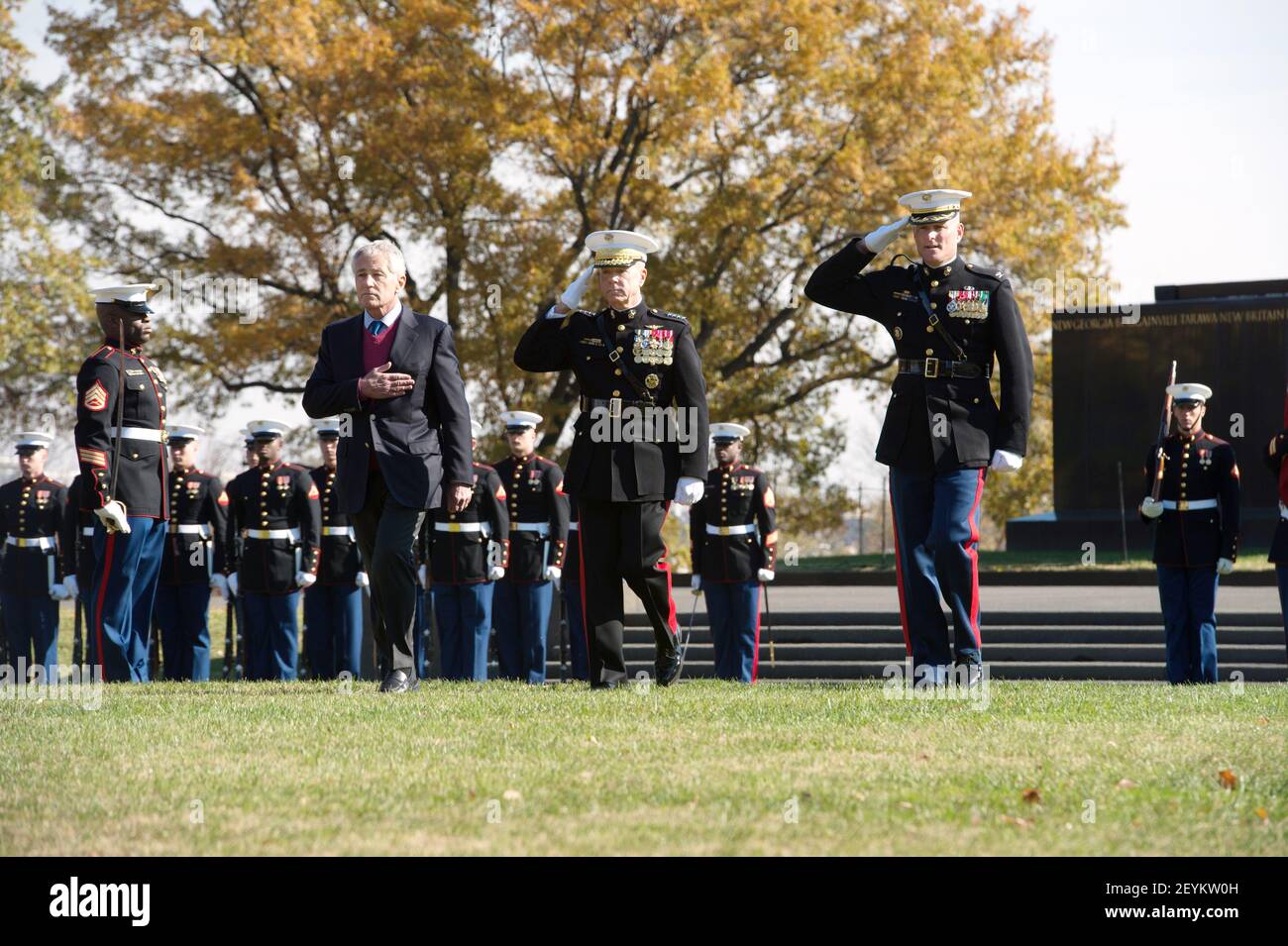 Secretary of Defense Chuck Hagel (left), Commandant of the Marine Corps ...