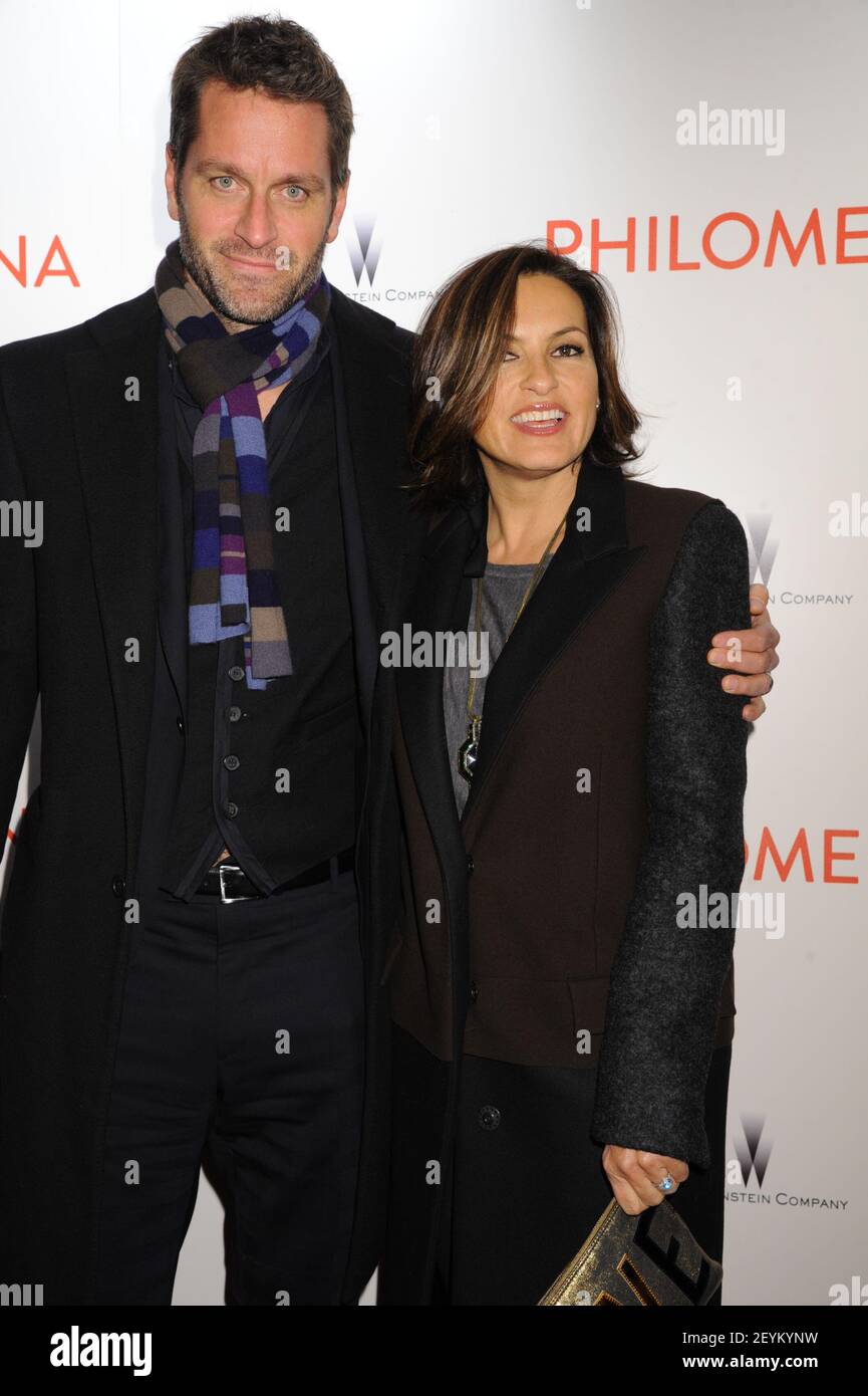 L-R: Peter Hermann, Mariska Hargitay attend the Philomena New York ...
