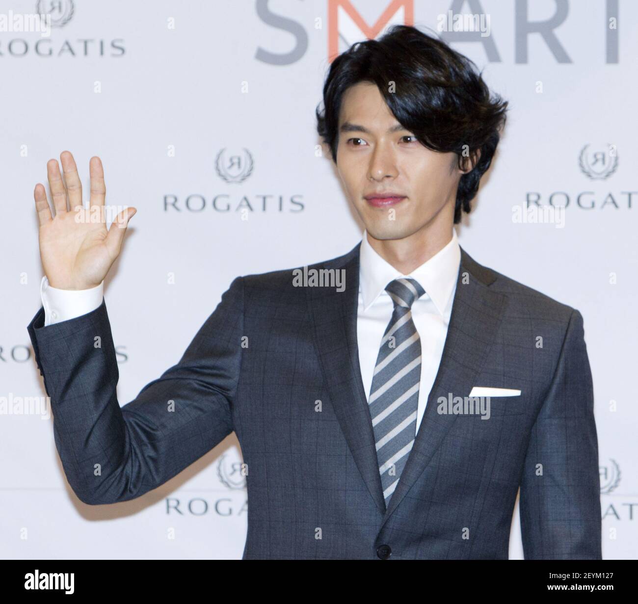 13 November 2013 - Seoul, South Korea : South Korean actor Hyun Bin attends the autographs ...