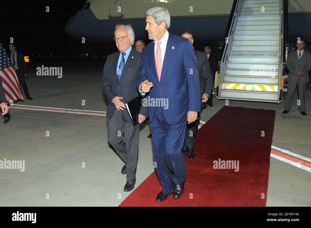 U.S. Secretary of State John Kerry walks with Martin Indyk, the U.S ...