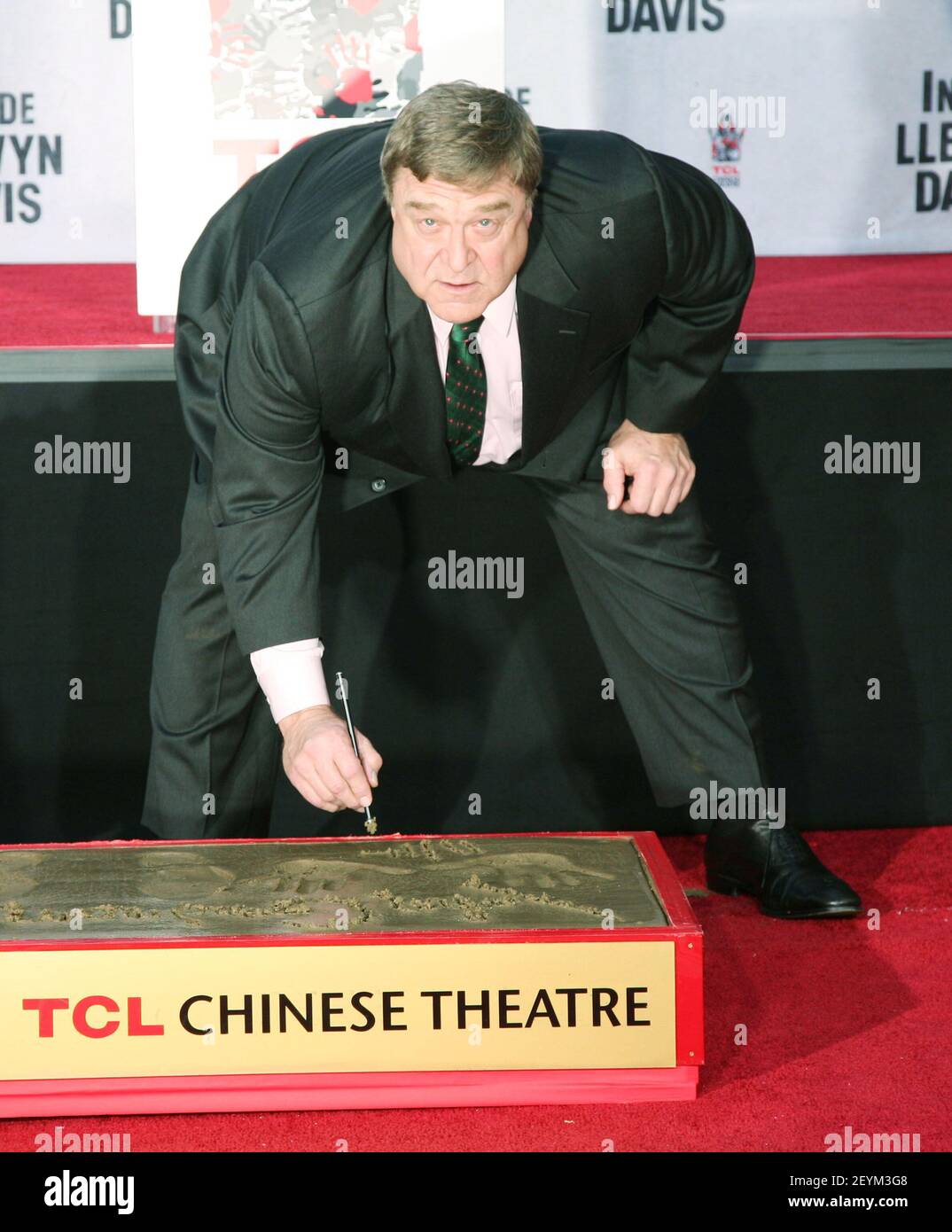 HOLLYWOOD, CA - NOVEMBER 14: Actor John Goodman attends his hand ...
