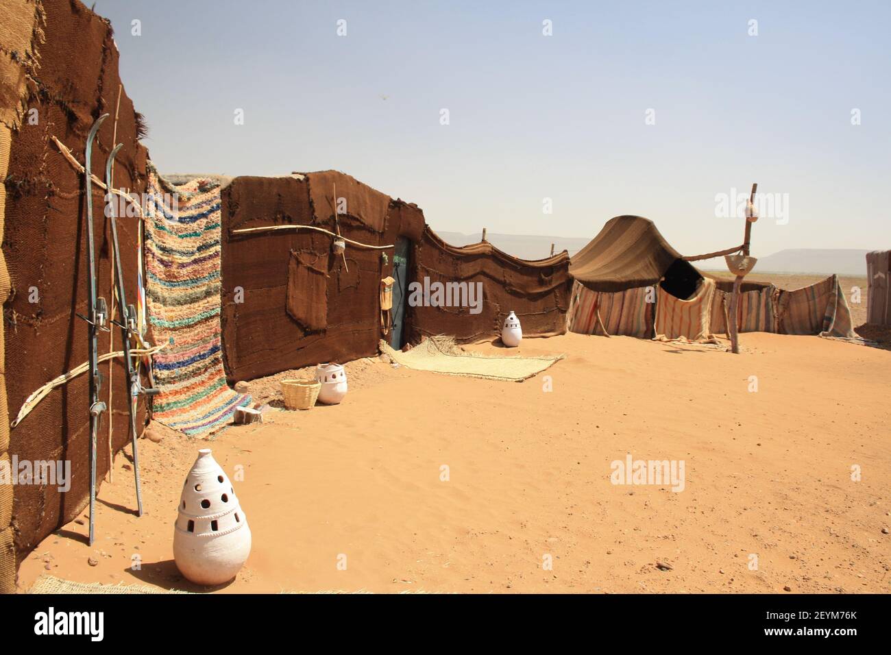 Berber tents hi-res stock photography and images - Alamy