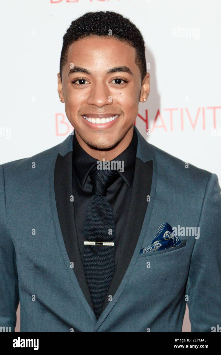 Justin Davis attending the Black Nativity Premiere at the Apollo ...