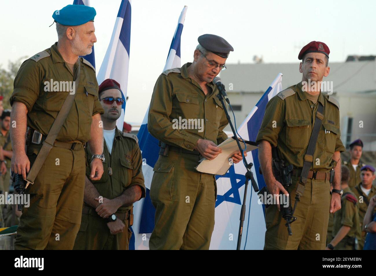 Southern command head hi-res stock photography and images - Alamy