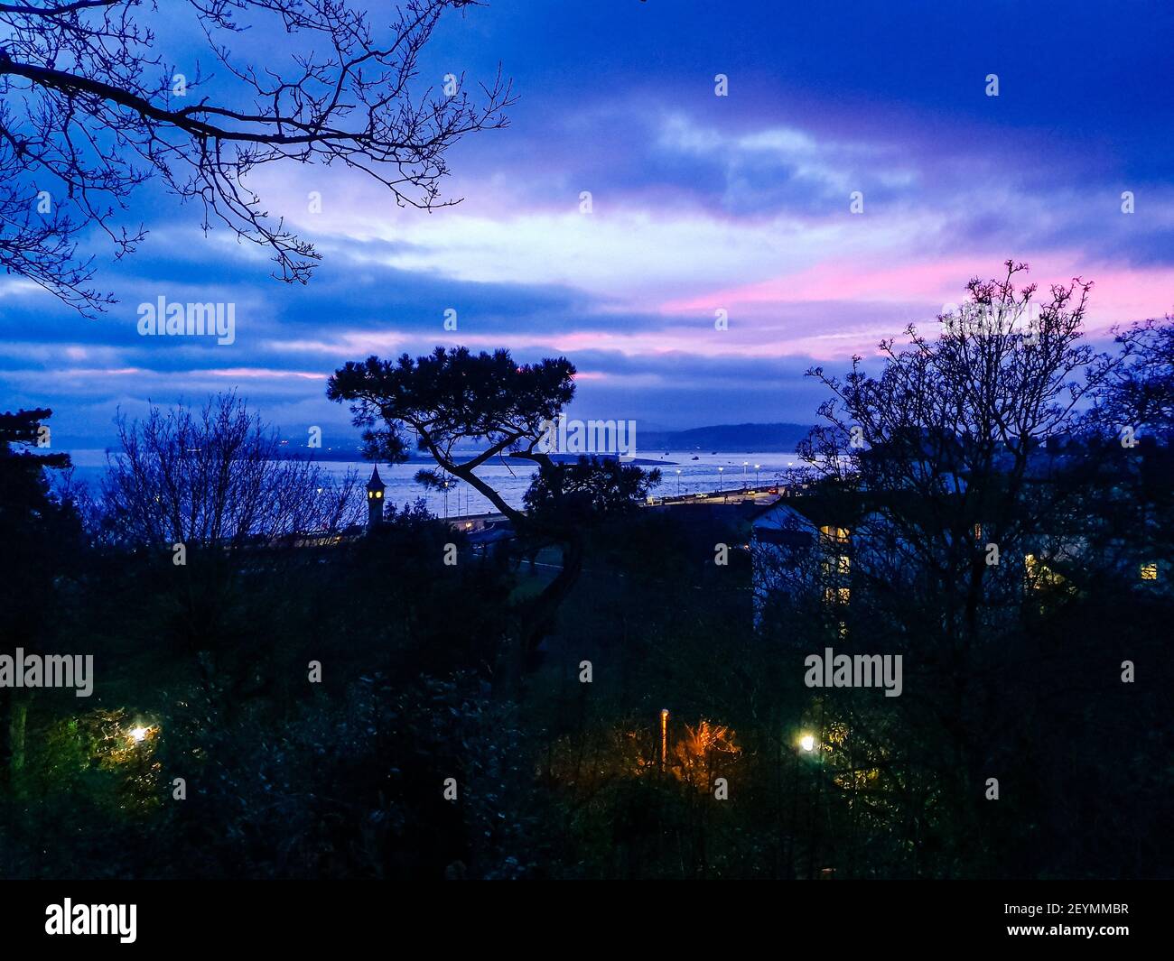 Sunset in england, in view on sea england Stock Photo - Alamy