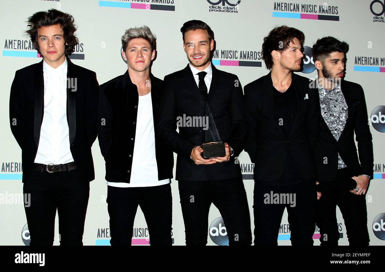 24 November 2013 - Los Angeles, California - One Direction, Harry ...