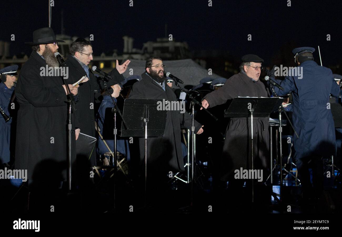 The Three Cantors, from left to right: Schneur Zalman Baumgarten, Benny ...