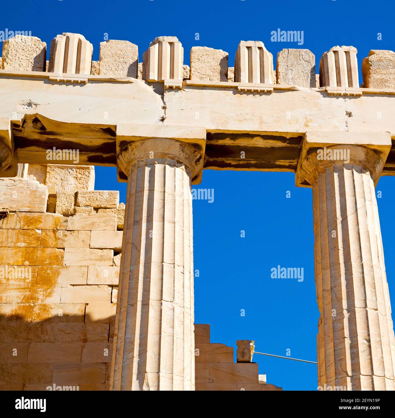 Historical athens in greece the old architecture and historical place ...