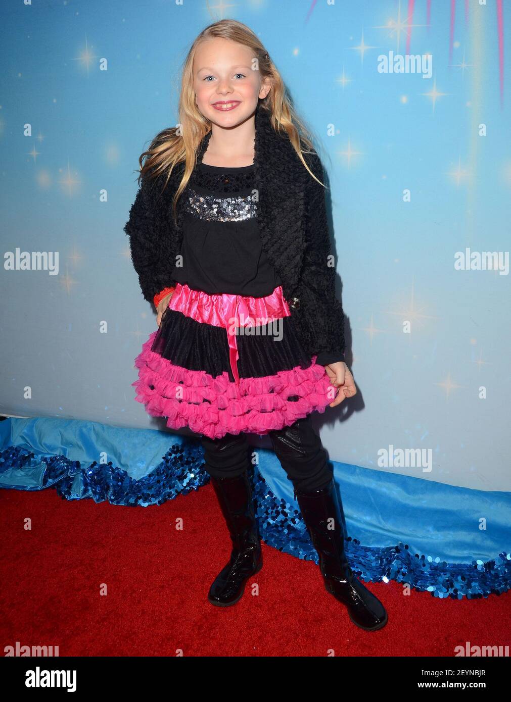 12 December 2013 - Los Angeles, California - Isabella Cramp. Celebrity ...