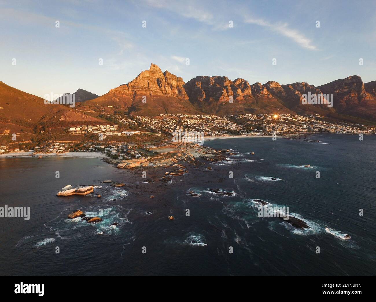 Camps bay beach village hi-res stock photography and images - Alamy