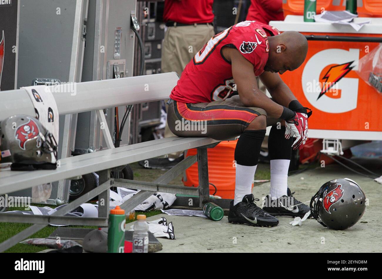 Tampa Bay Buccaneers wide receiver Russell Shepard (89) sits on the ...