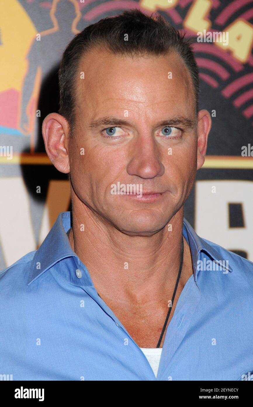 15 December 2013 - Los Angeles, California - Brad Culpepper. Survivor ...