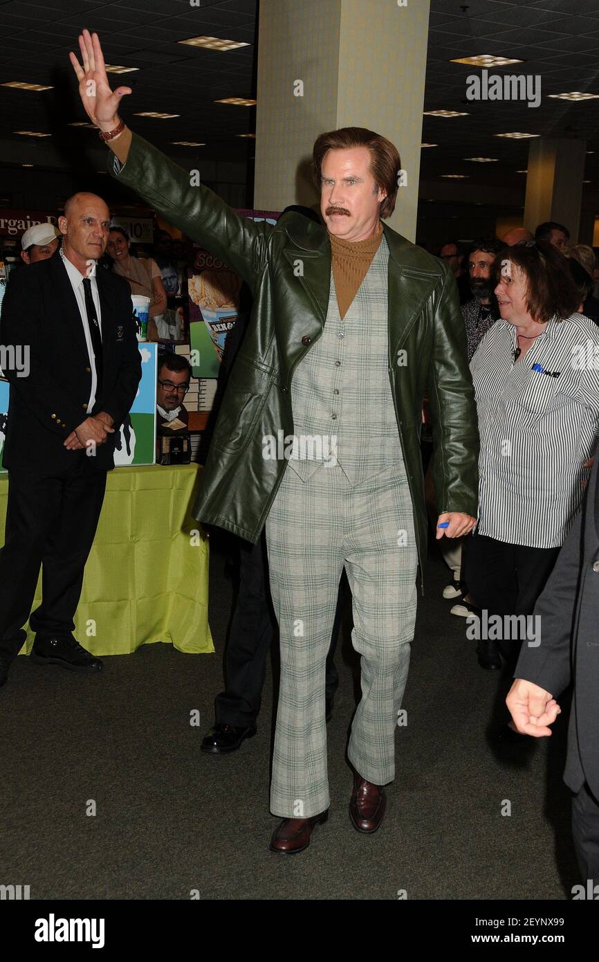20 November 2013 - Los Angeles, California - Will Ferrell, Ron Burgundy ...