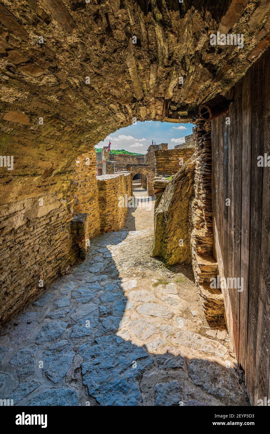Gatehouse to a medieval castle Stock Photo - Alamy