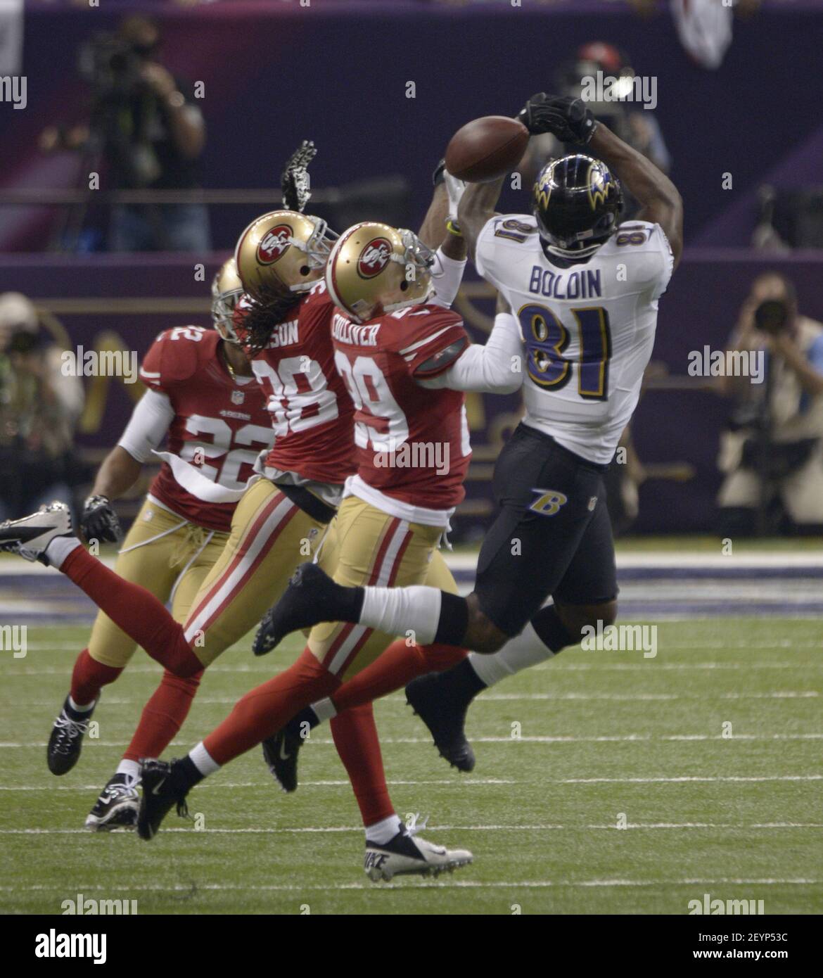 Anquan Boldin (81) of the Baltimore Ravens can't pull in a pass as he ...