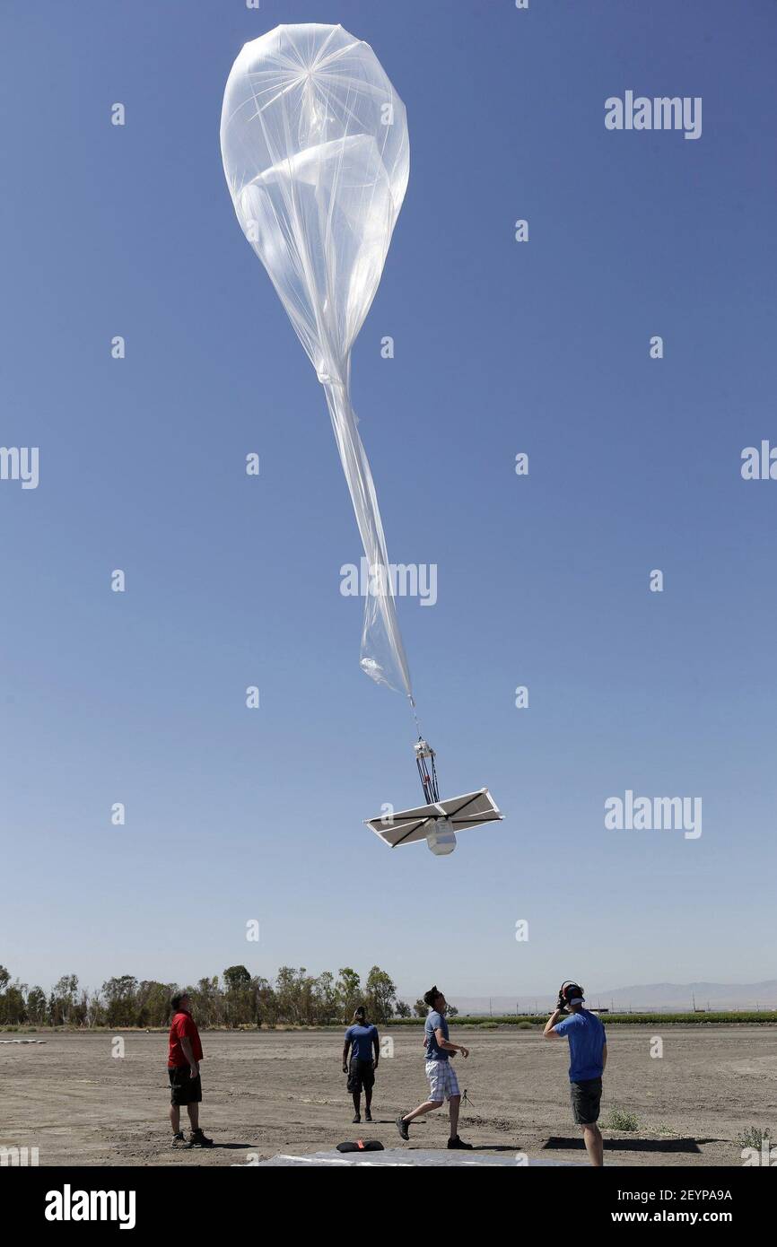The Project Loon team from Google launches a high-altitude balloon ...