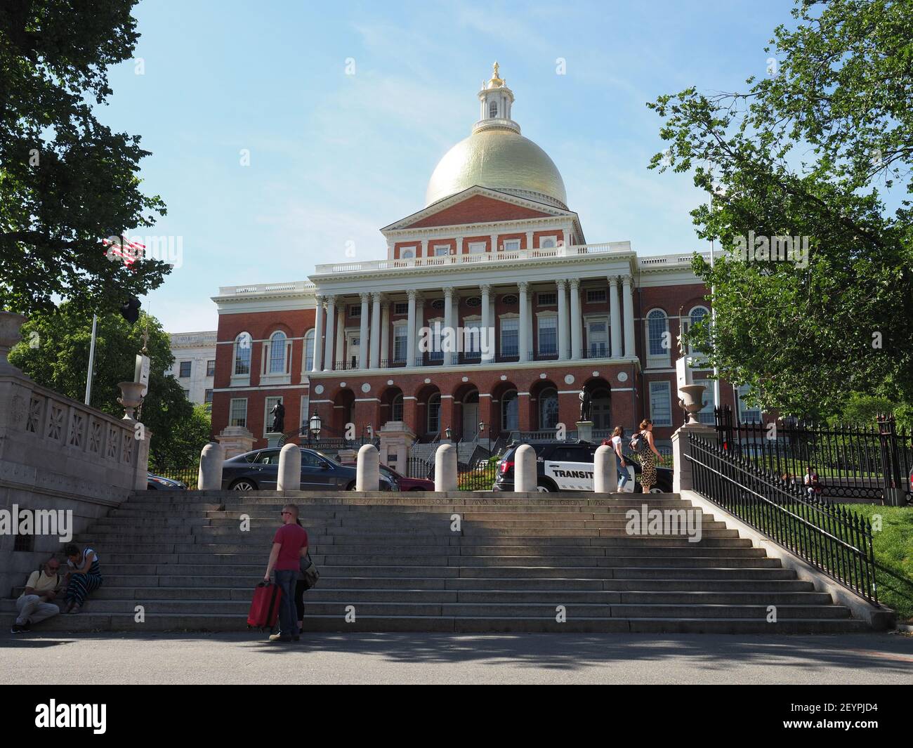 Massachusetts capital building hi-res stock photography and images - Alamy
