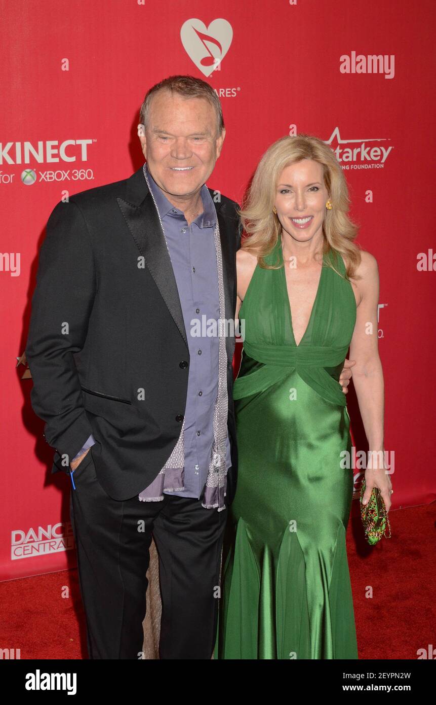 Glen Campbell and Kim Woolen. 10 February 2012, Los Angeles, California ...
