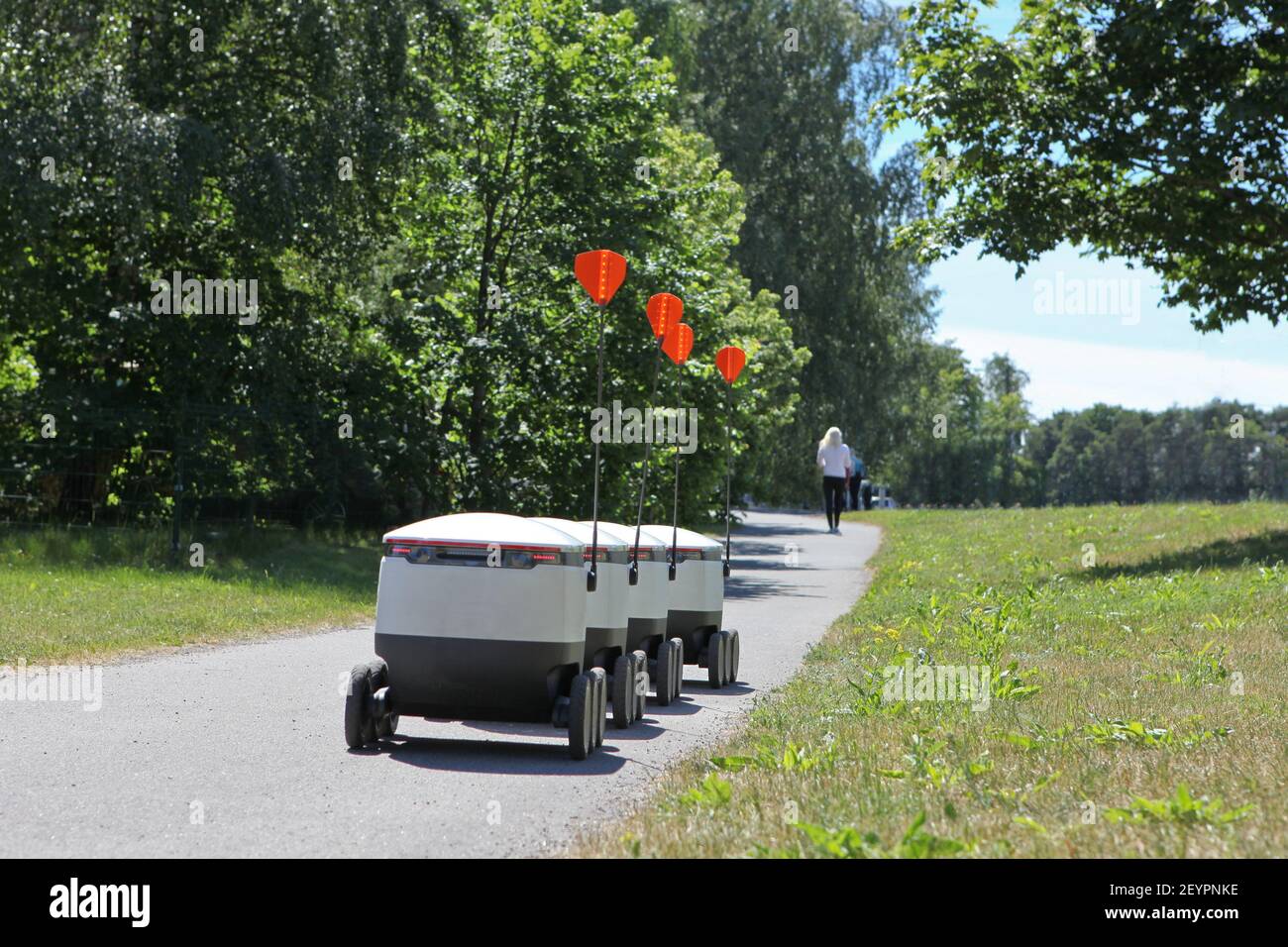 Robots on wheels hi-res stock photography and images - Alamy