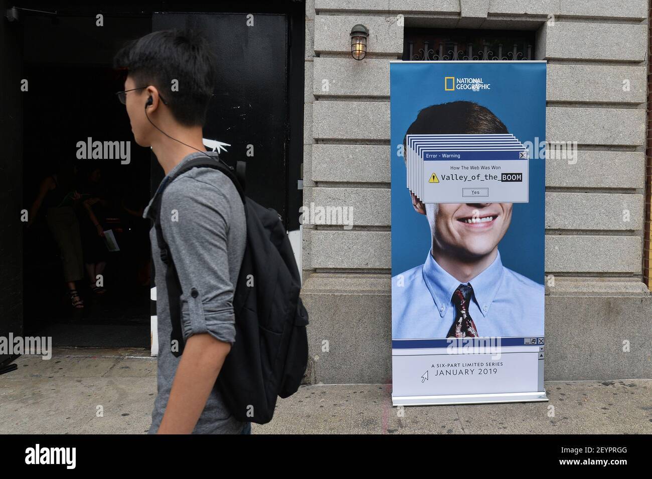 NEW YORK - SEPTEMBER 21: Atmosphere at National Geographic's "Valley of ...