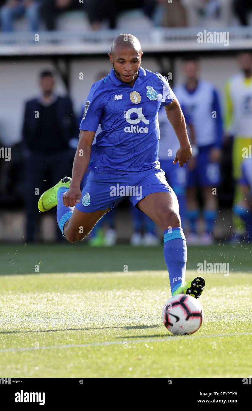 Portimonense football hi-res stock photography and images - Alamy