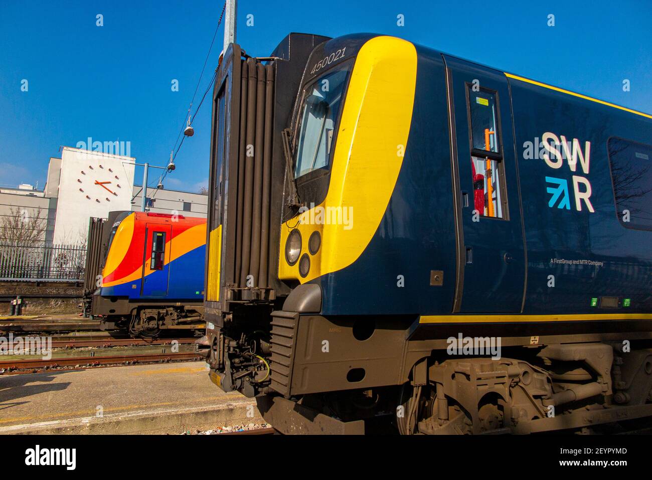 Southwest trains hi-res stock photography and images - Alamy