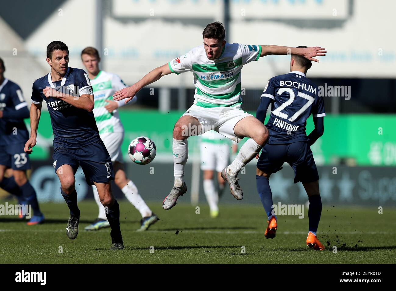 firo: 06.03.2021, football, 2. Bundesliga, season 2020/2021, SpVgg ...