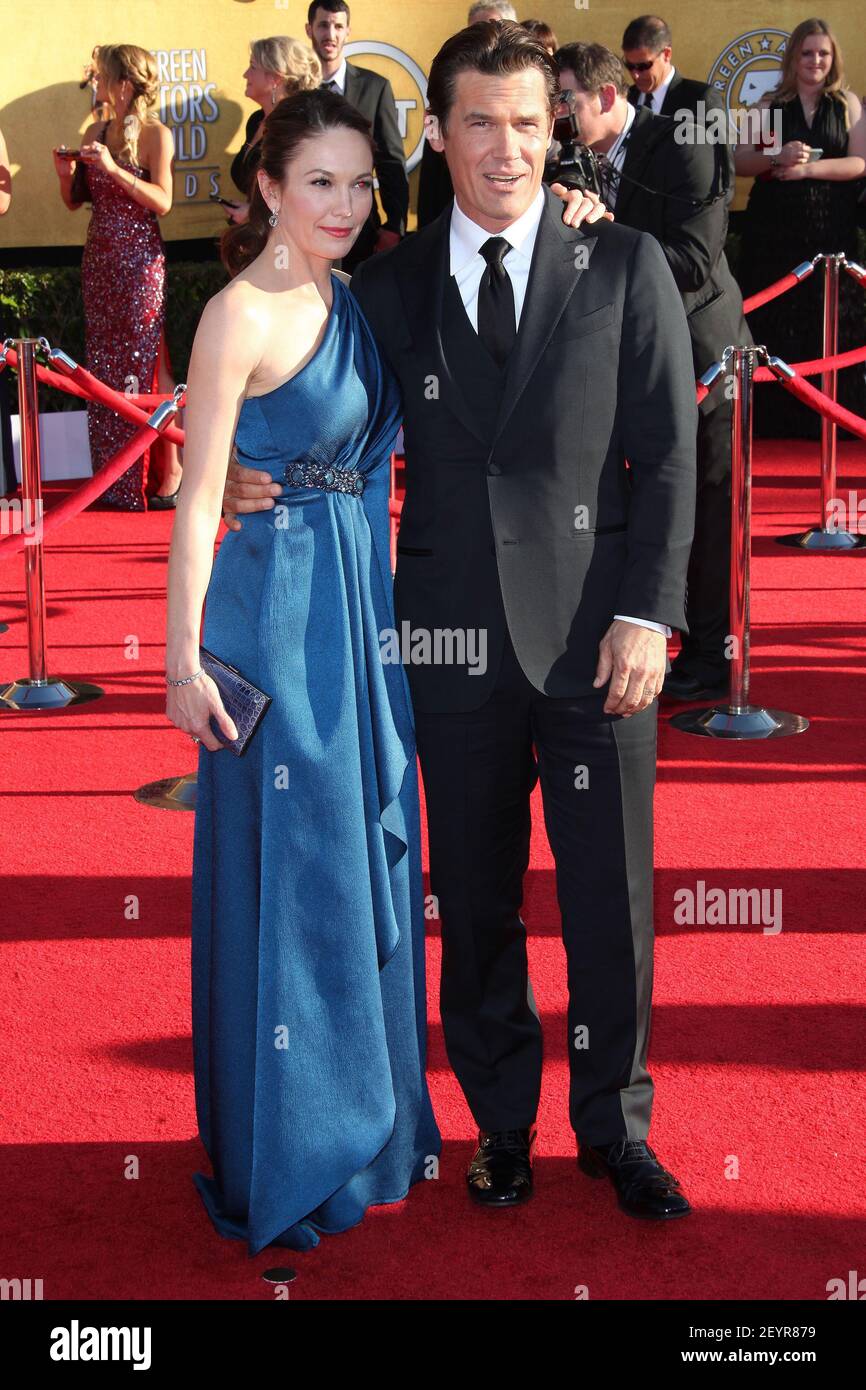 29 January 2011 - Los Angeles, CA - Diane Lane and Josh Brolin arrive ...