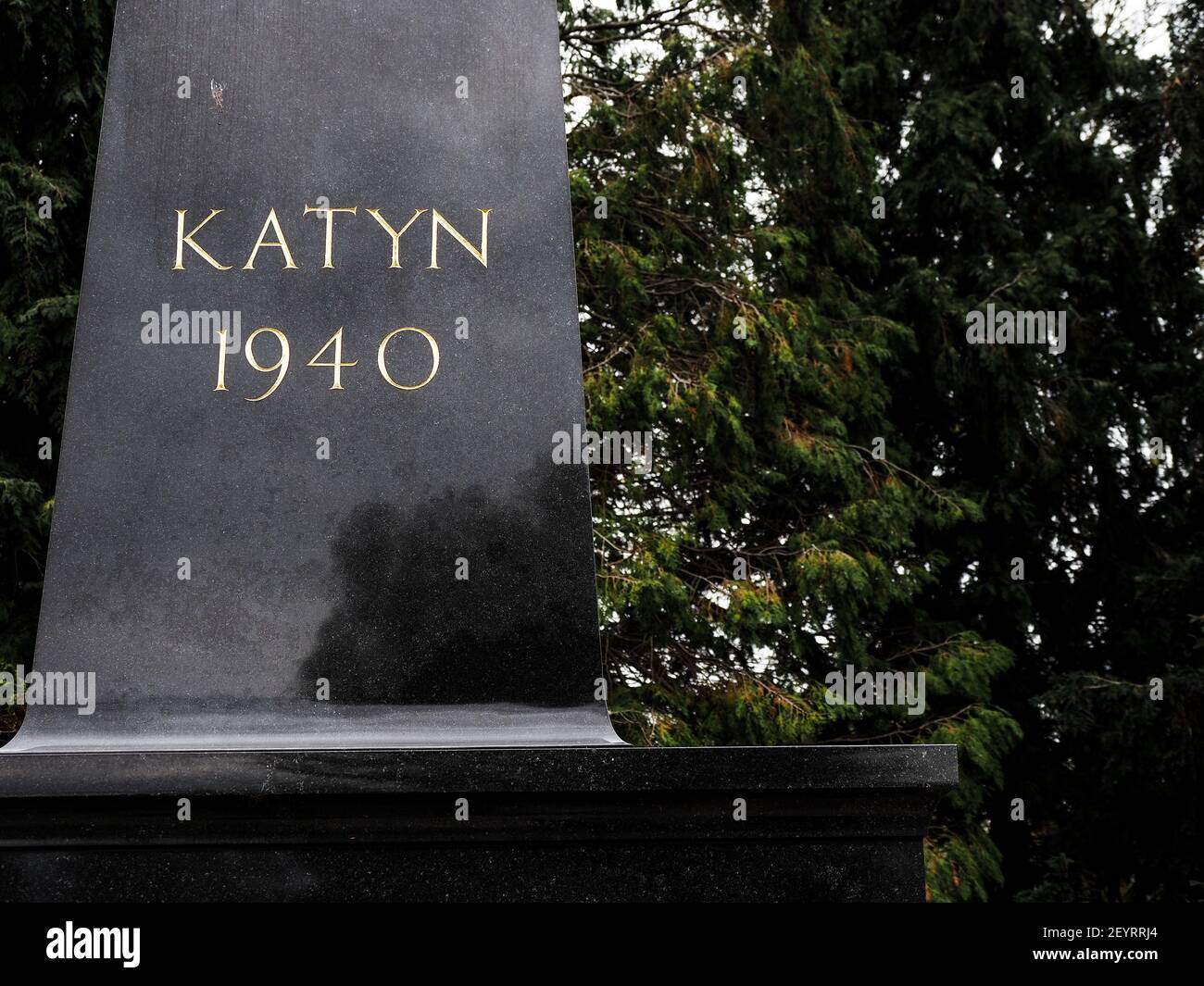 Katyn cemetery hi-res stock photography and images - Alamy