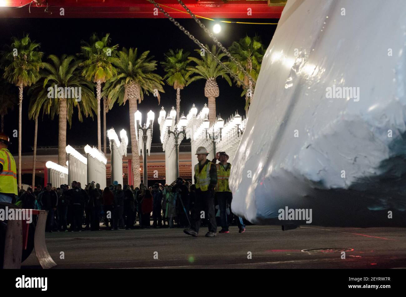 10 March 2012, Los Angeles, California. 340 tons boulder chosen by ...