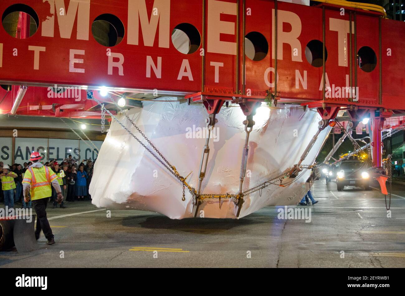 10 March 2012, Los Angeles, California. 340 tons boulder chosen by ...