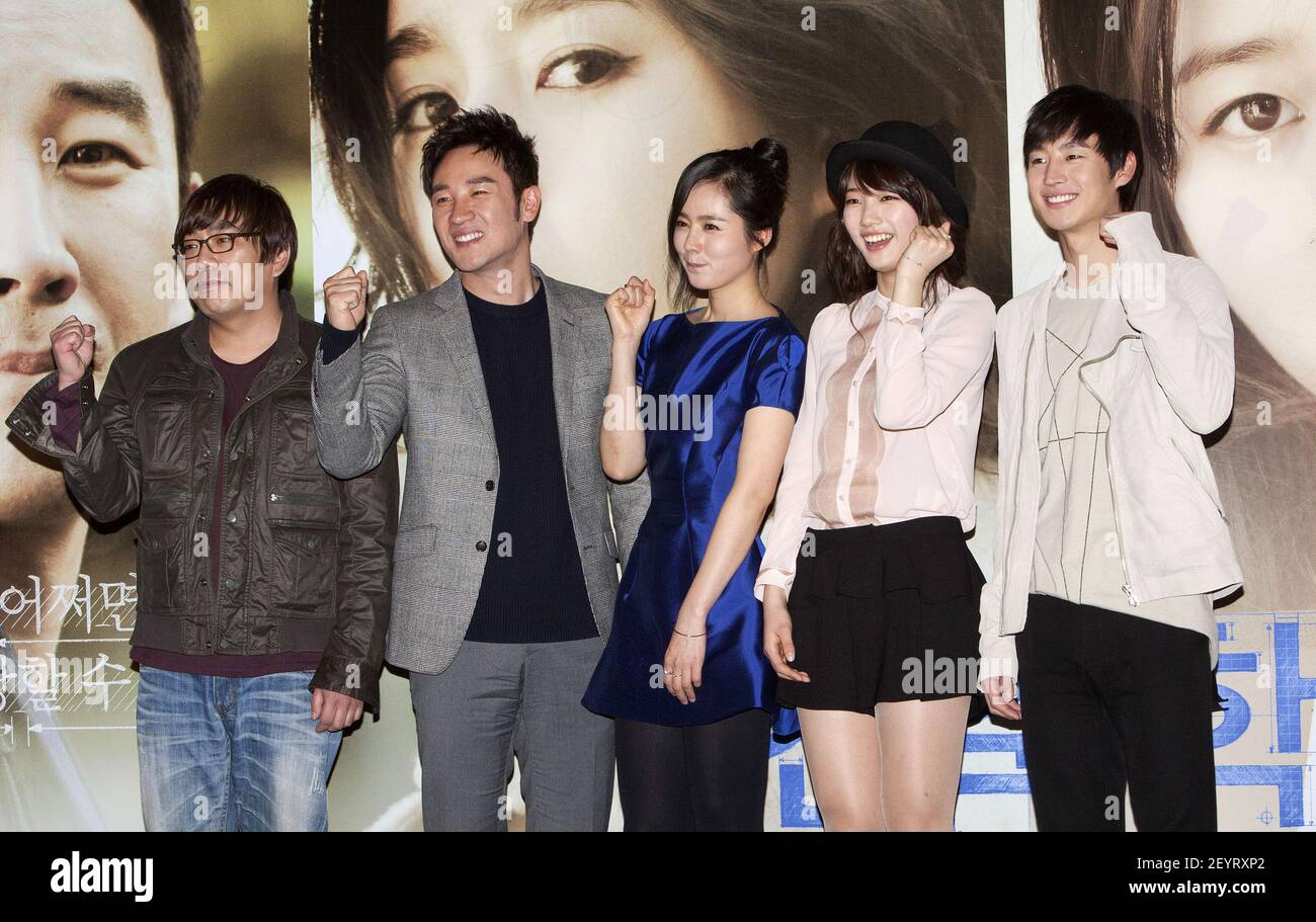 13 March 2012 - Seoul, South Korea - (L-R) South Korean derector Lee Yong-Joo, actor Uhm Tae ...