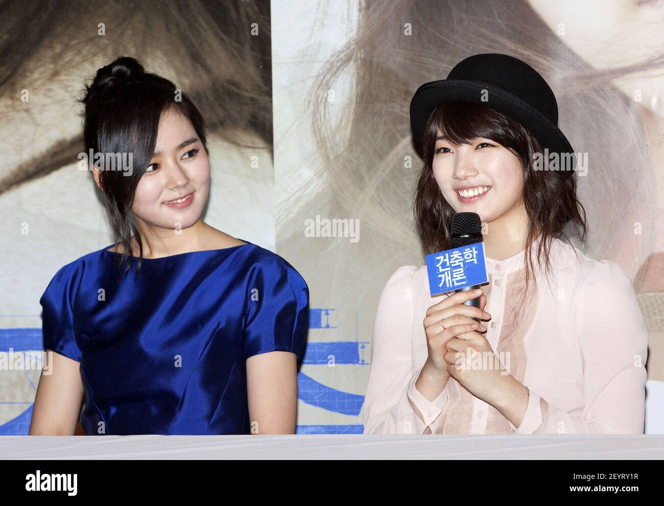 13 March 2012 Seoul South Korea L R South Korean Actress Han Ga 4289