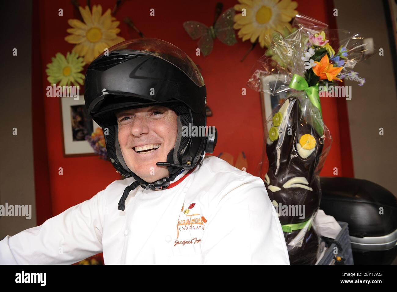 06 April 2012 - New York - Chocolateer Chef Jacques Torres prepares to ...
