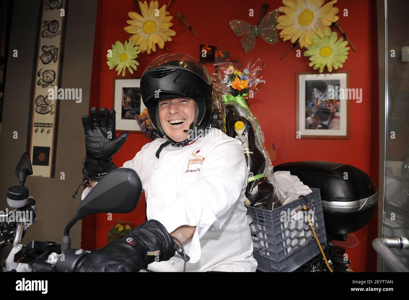 06 April 2012 - New York - Chocolateer Chef Jacques Torres prepares to ...