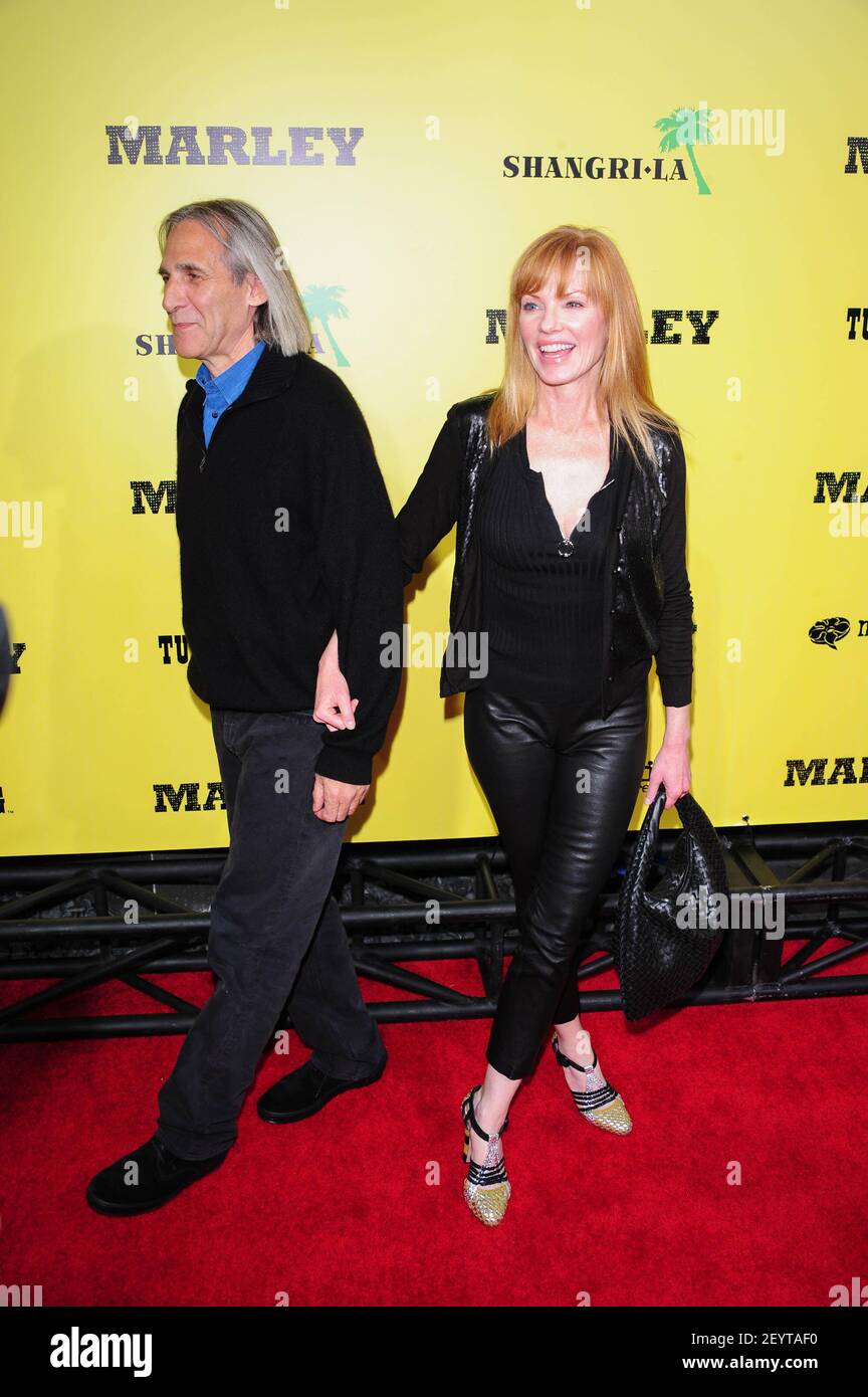 Marg helgenberger and alan finkelstein hi-res stock photography and ...