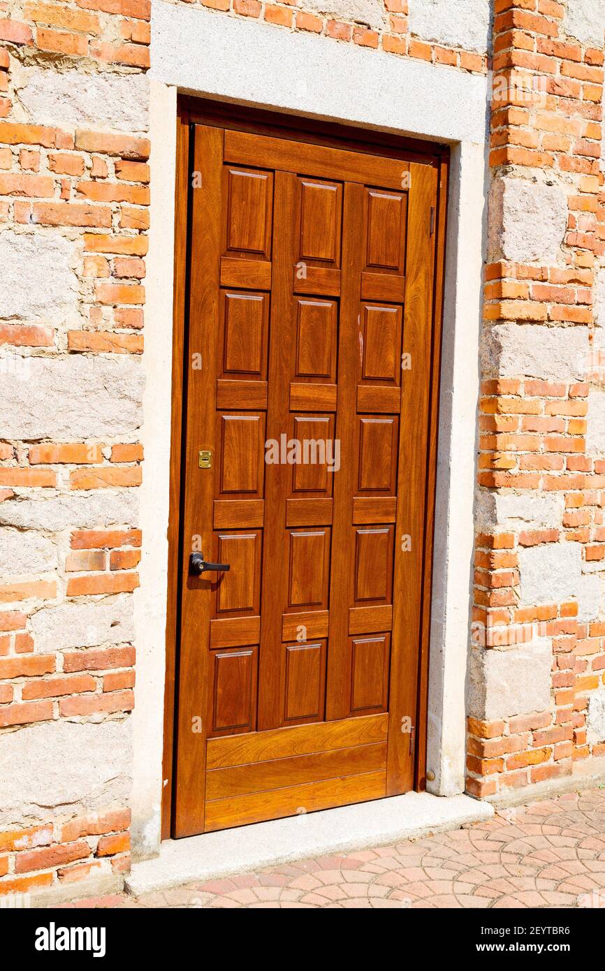 Detail in wall door italy land europe architecture Stock Photo - Alamy