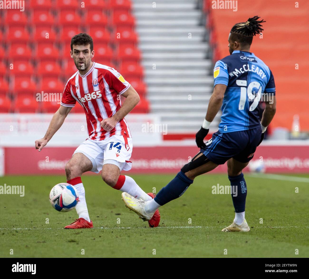 England goalkeeper angus gunn hi-res stock photography and images - Alamy