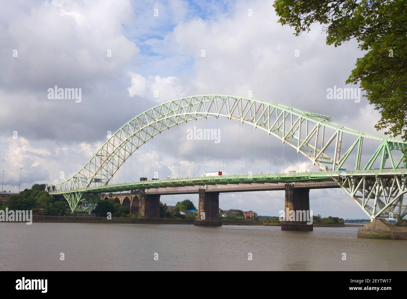 Widnes transporter bridge hi-res stock photography and images - Alamy Widnes transporter bridge hi-res stock photography and images - Alamy
