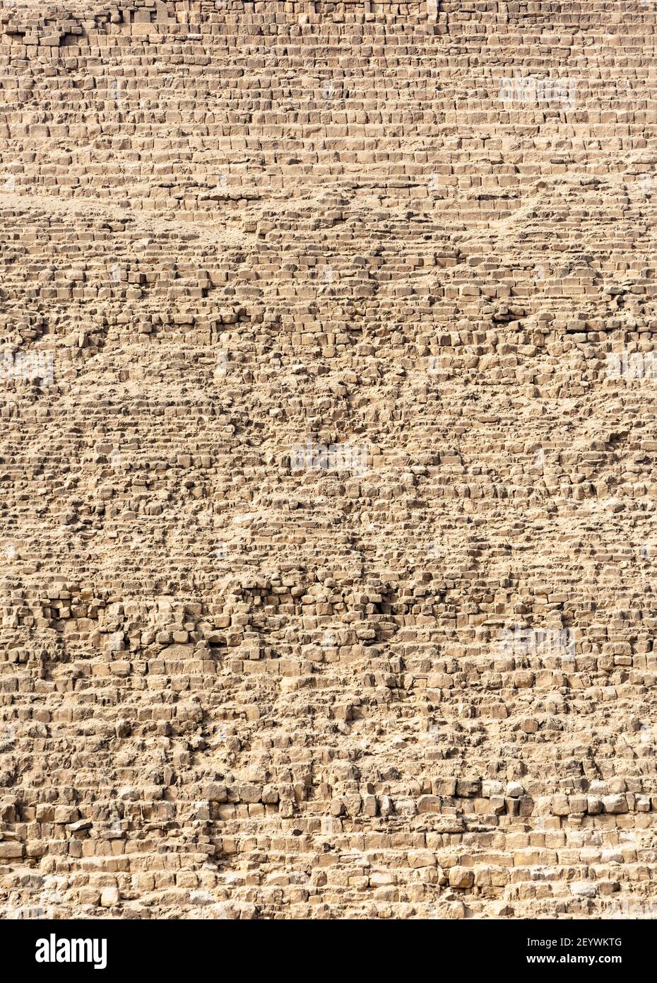 Crumbling wall egypt pyramid hi-res stock photography and images - Alamy