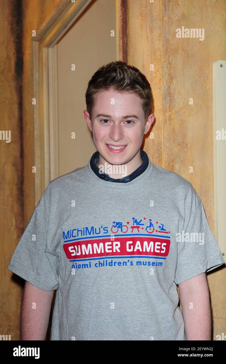 28 July 2012 - Miami, Florida - Reed Alexander visits the MiChiMu's ...