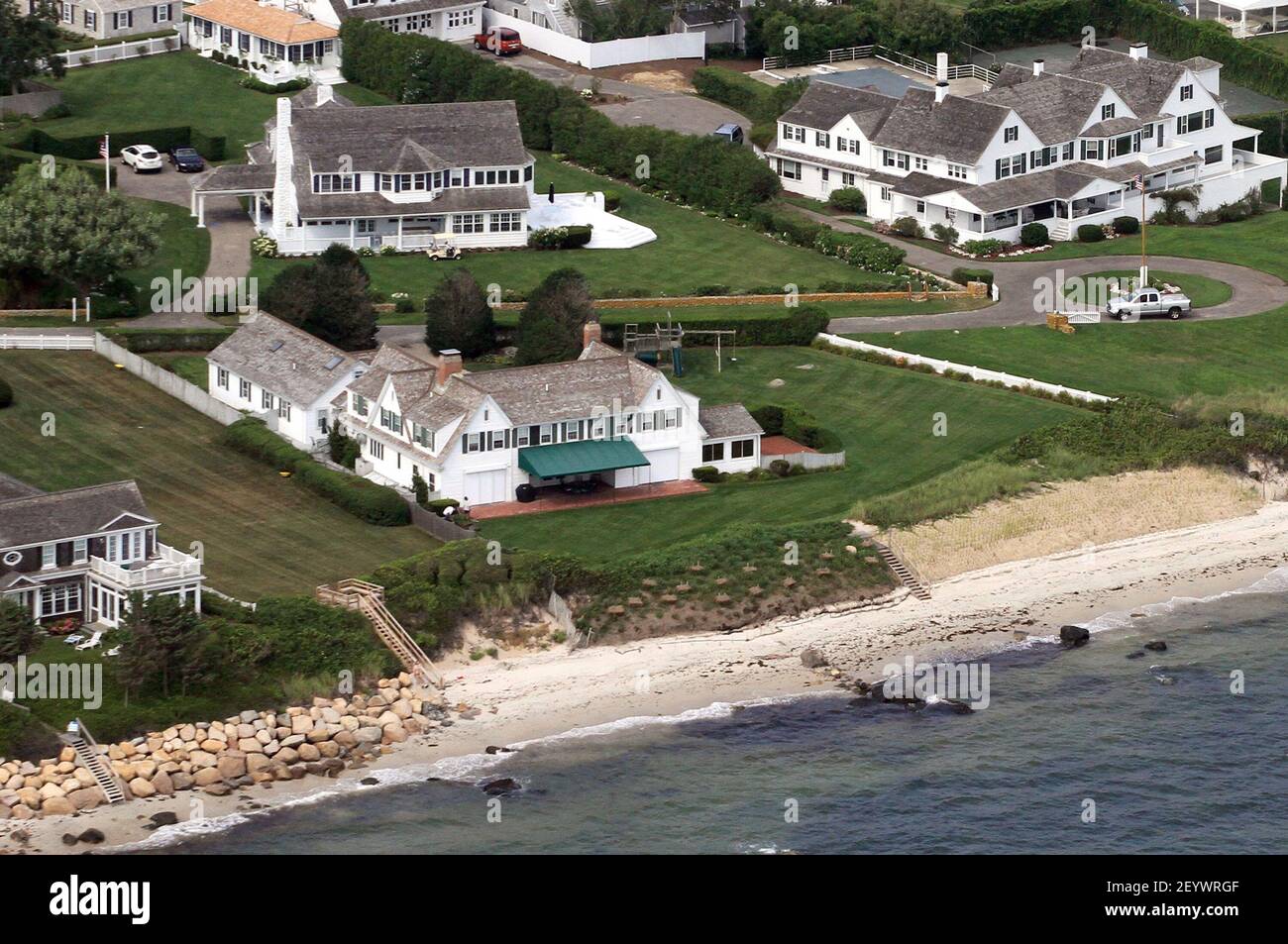 1 August 2012 - Hyannis Port, Massachusetts- Taylor Swift is said to be ...