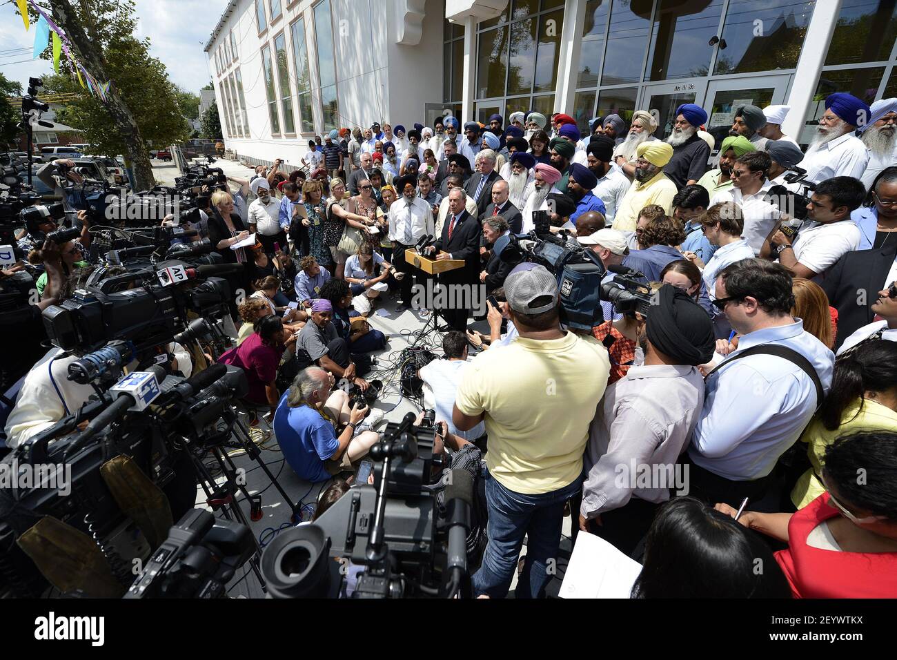 06 August 2012 - New York - New York Mayor Michael Bloomberg (at podium ...