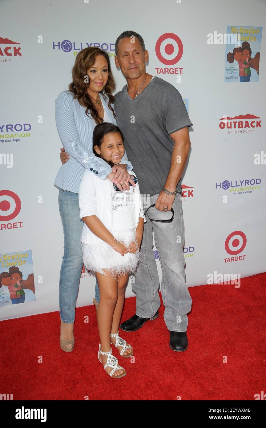 Leah remini and angelo pagan High Resolution Stock Photography and ...