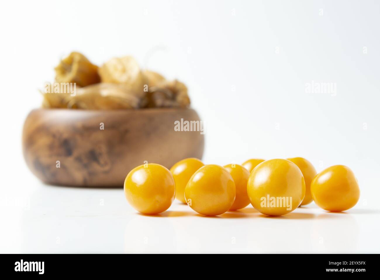Isolated shot golden berries hi-res stock photography and images - Alamy