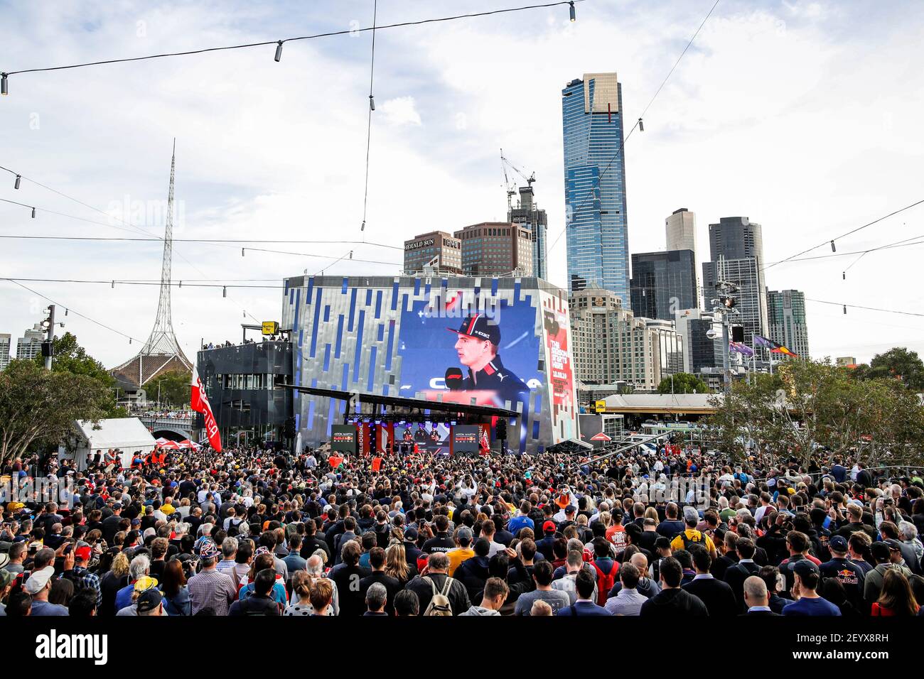 VERSTAPPEN Max (ned), Aston Martin Red Bull Racing Honda RB15, at the ...