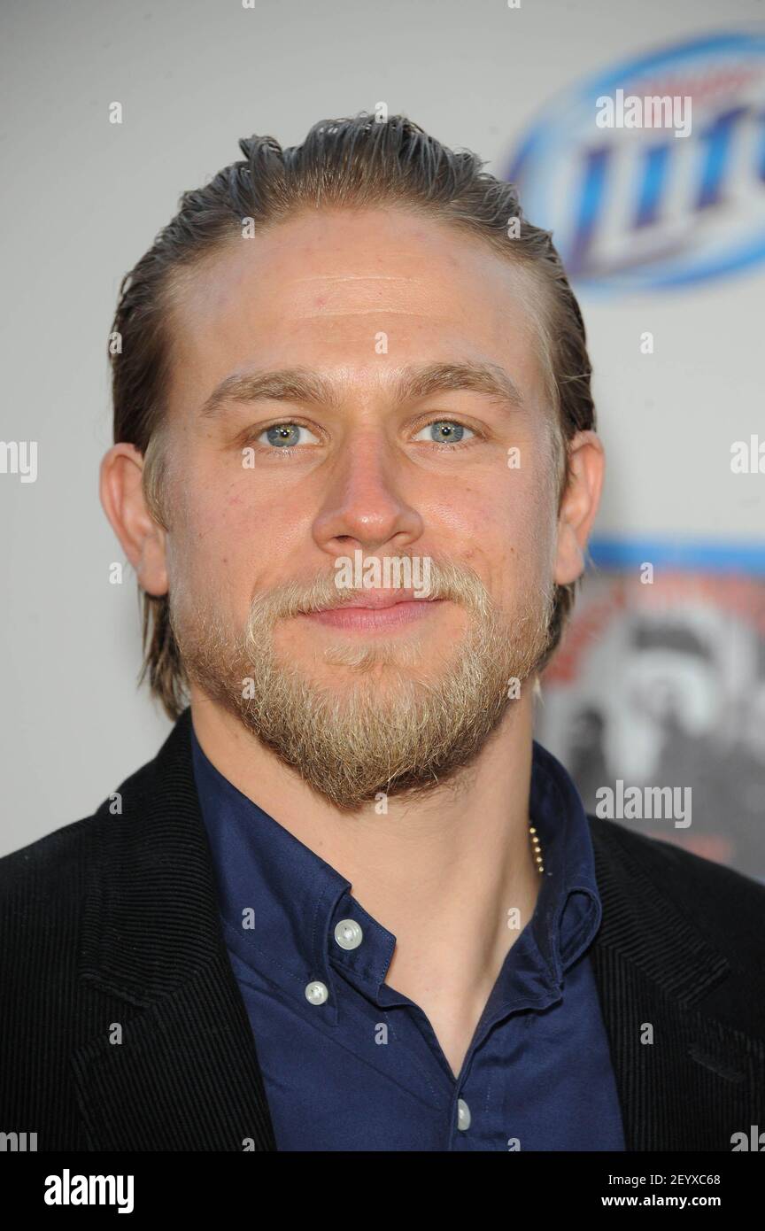 Charlie Hunnam Sons Of Anarchy No Shirt