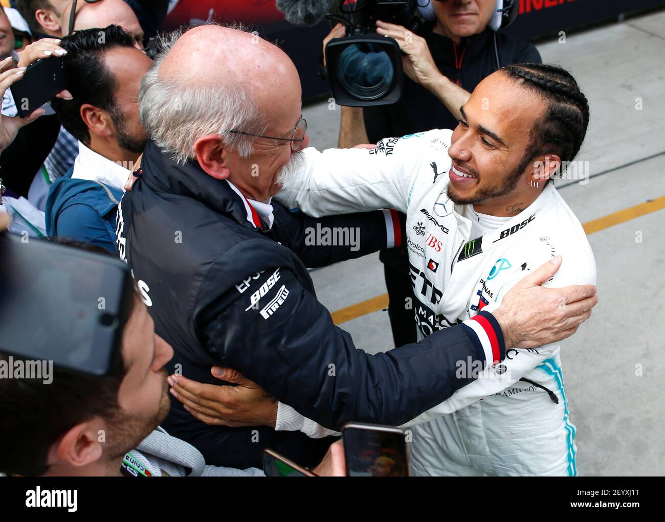 Lewis hamilton 2019 win hi-res stock photography and images - Alamy