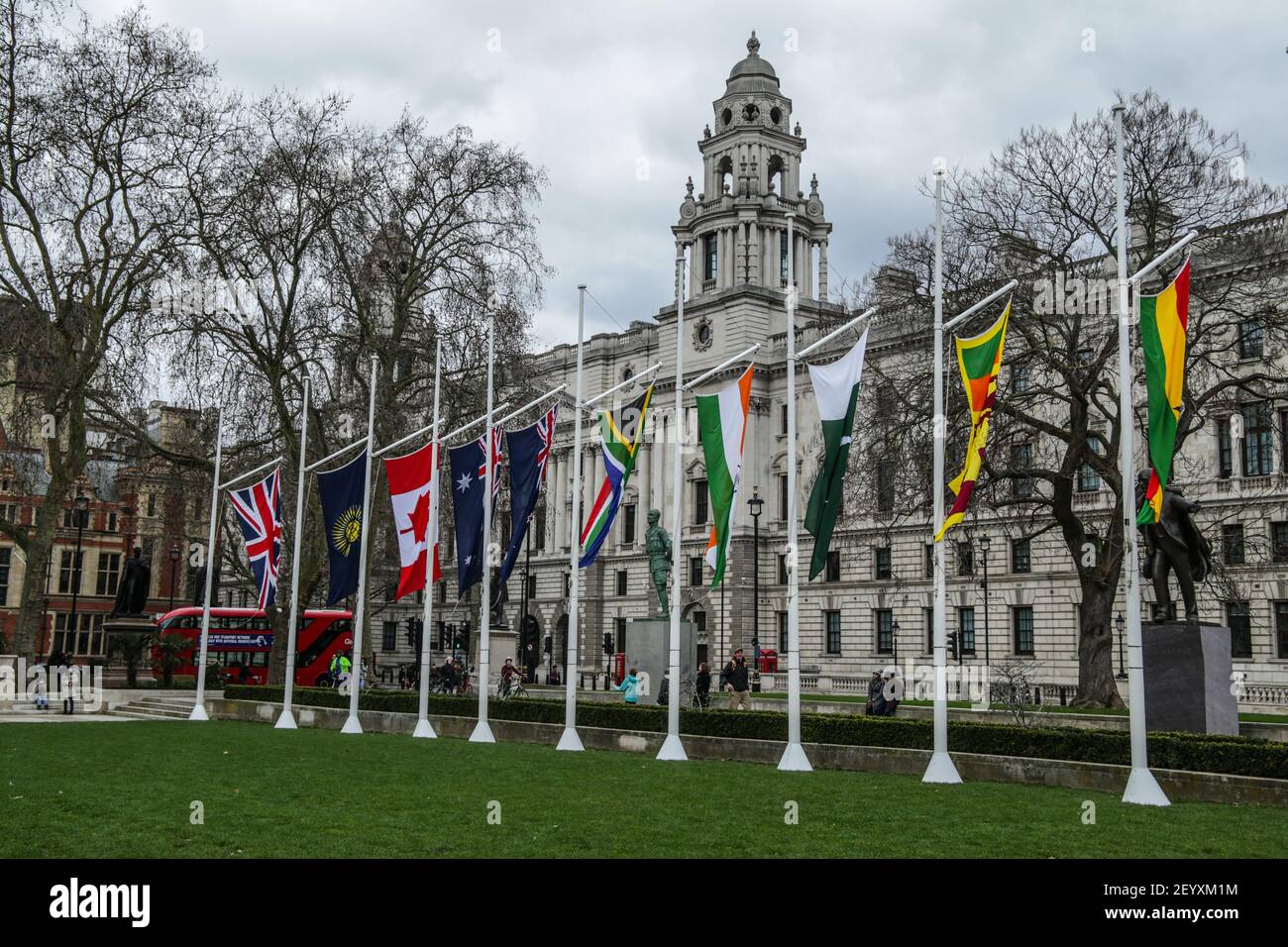 Flags in mastil hi-res stock photography and images - Alamy